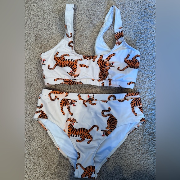 Pink Lily | Swim | Tiger Print Bikini Set | Poshmark